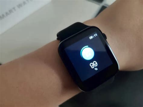 Fobase Air Pro review. Feature-Rich Smartwatch for the Price of Mi Band