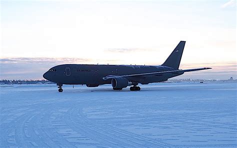Kc 46 Pegasus Extends Refueling Boom In First Mission Over The North Atlantic Autoevolution