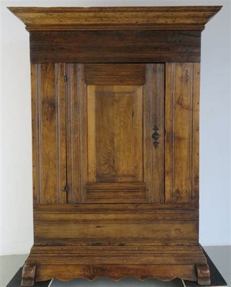 Cupboard Oak Catawiki