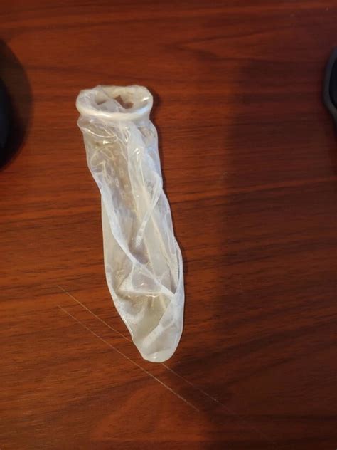 Condom Aquilifer