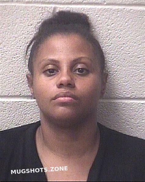 Smith Shakyra Lashay 05022024 Alexander County Mugshots Zone