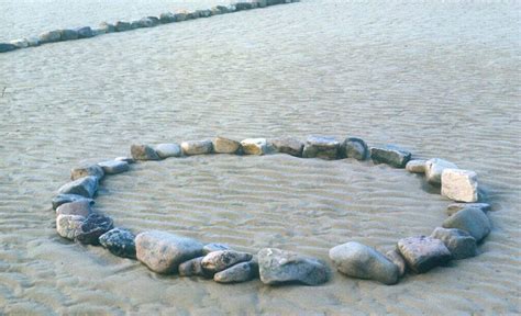 Andy Goldsworthy Co Authorship With The Earth Through Land Art