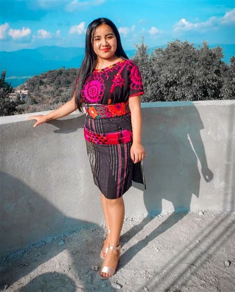 Mujeres De Corte En Guatemala