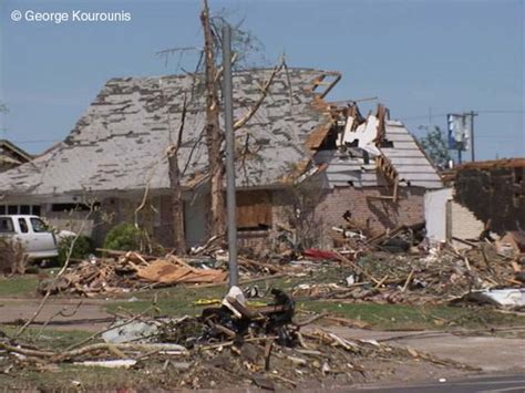 Stormchaserca May 8th 2003 Tornado Damage