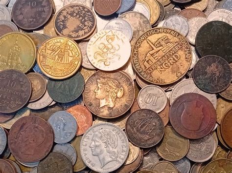 World Large Lot Of World Coins More 2 Kilos 1800 To Présent No