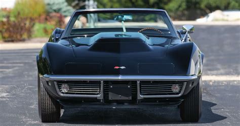 10 Reasons The 1968 Corvette L88 Is A Muscle Car Icon