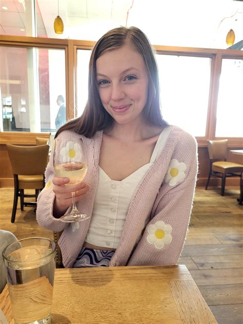 Is This Outfit Cute Enough For Our Date R Sfwnextdoorgirls