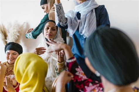 7 Pihak Yang Menjadi Mahram Dari Jalur Nasab Berdasarkan Al Quran