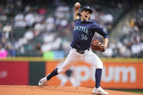 Logan Gilbert Reaches 200 Ks Mariners Stay On Edge Of Playoff Race