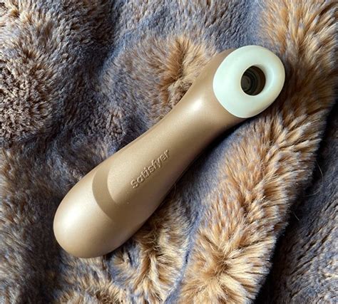 25 Sex Toys That Left Reviewers With A Big Wet Mess