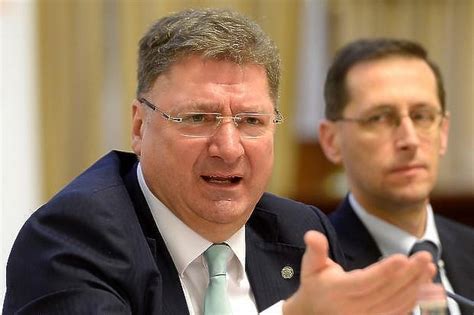 Parragh László A Kata Fenntarthatatlanná Vált Ugytudjukhu