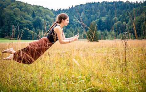 How To Do Levitation Photography 7 Top Tips Ephotozine