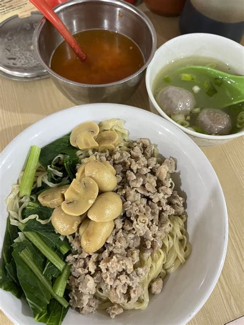 🍑 Rahelahell Twitter