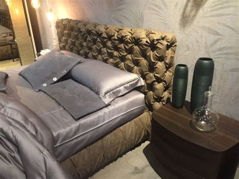 Tufted Headboards Designs That Bring Out The Beauty In Your Bedroom