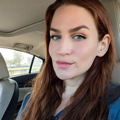 Julia Obrochta Youtube