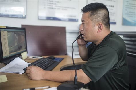 硅谷碼農35歲危機:java之父也找不到工作|巨子 Icon 硅谷碼農35歲危機:java之父也找不到工作|巨子 Icon