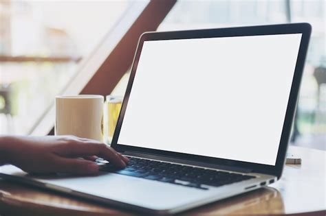 Premium Photo Hand Using Mockup Computer Laptop