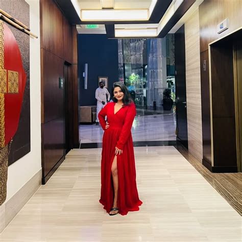 Payel Chakraborty (@payel_chakraborty_) • Threads, Say more