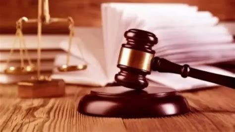 নির্বাহী বিভাগ থেকে পৃথকীকরণের ১৫ বছর পর কতটা স্বাধীনভাবে কাজ করছে বিচার বিভাগ Bbc News বাংলা