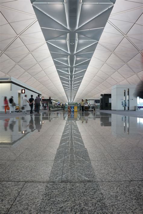 무료 이미지 건축물 반사 조명 홍콩 공항 터미널 단말기 하부 구조 대칭 복도 를 기반으로 천정이 매달린 천장 대리석 바닥 3264x4912