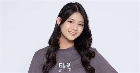 Biodata dan Profil Christy JKT48, dari Model Cilik Menjadi Idol | Popmama.com