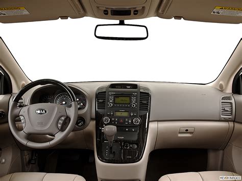 Kia Sedona Minivan Interior