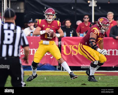 Los Angeles Ca 30th Oct 2021 Usc Trojans Quarterback 2 Jaxson