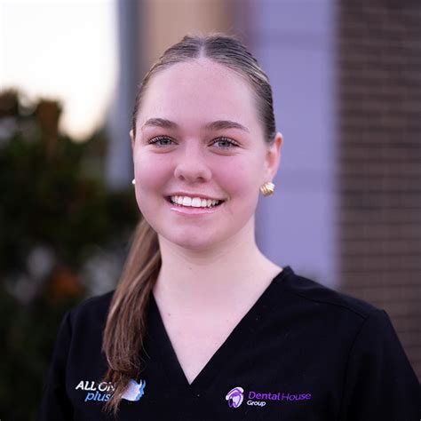 Rorie Dental Assistant