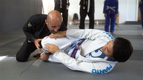 The Leg Weave Pass The Jiu Jitsu Brotherhood
