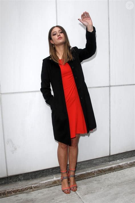 The Best Adèle Exarchopoulos Feet Pictures 🤩