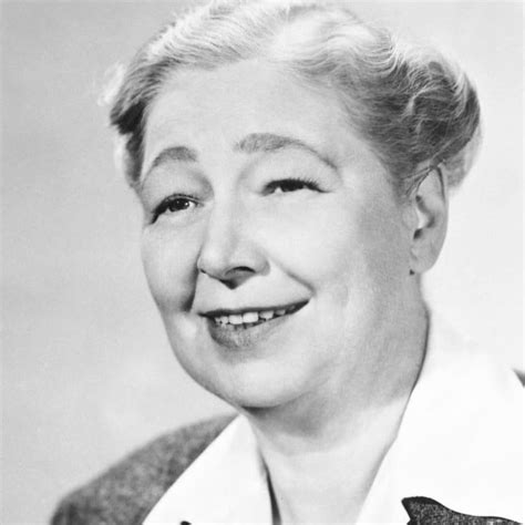 Cary Abbotts Instagram Twitter And Facebook On Idcrawl