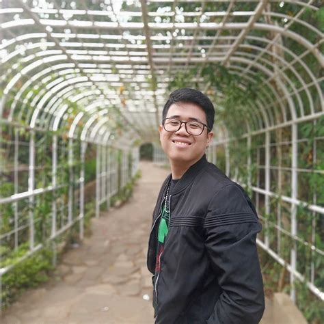 Moe Bee Deek Youtube