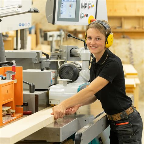 Schreinerin Efz Bildungszentrum Interlaken
