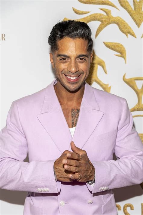 Hollywood Usa Actor Recording Artist Anthony Bless Debuts New Music Video For Hit Single