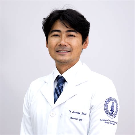 Dr Leandro Shigueru Ikuta Ueda Centro Médico Gastroclínica