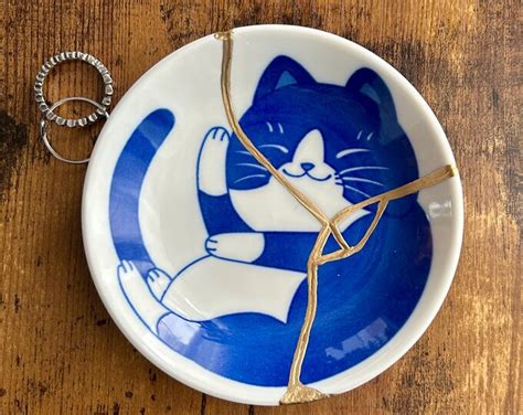 Kintsugi Dish Blue Cat Ceramic Plate Gold Kintsugi Ringtrinket