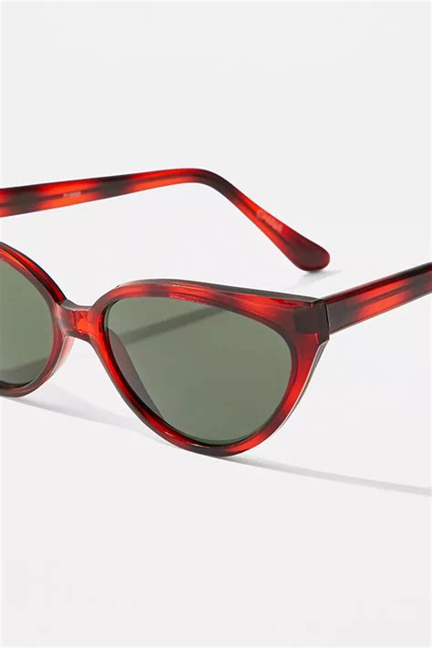 Vintage Neve Tortoise Sunglasses Urban Outfitters Uk