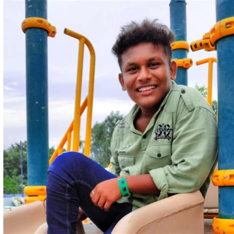 Cherry Model Official💙 Youtube