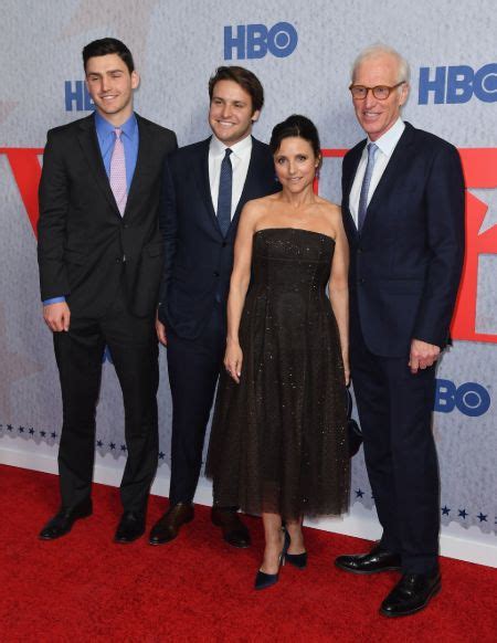 Brad Hall Bio Husband Julia Louis Dreyfus Net Worth Henry Hall
