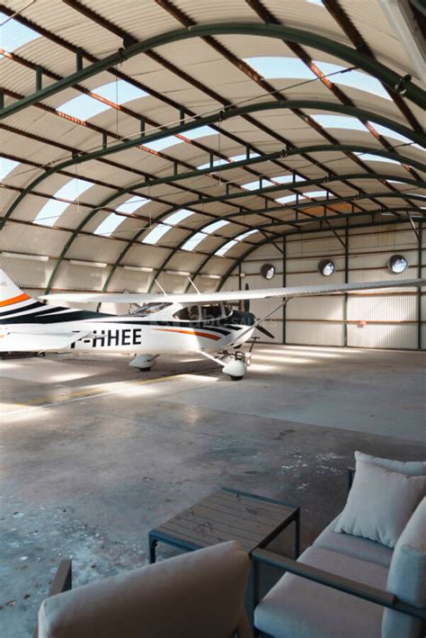 Hangar 48 Abc Salles