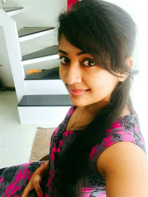 Navya Nair Nair Cute Celebrities Celebs