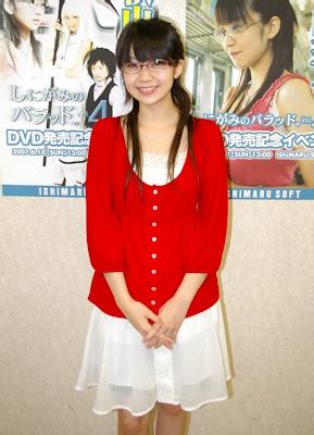 Japanese Girls And Babes Akiyama Nana