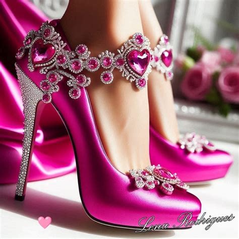 Pin By Fayth Hampton On Curvy Model Mami Chula In 2025 Whimsical Shoes Artistic Shoes