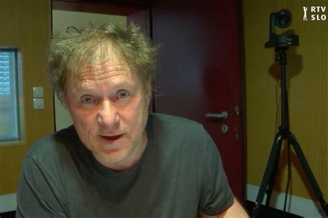 256 Sašo Hribar Radio Ga Ga Metina Lista