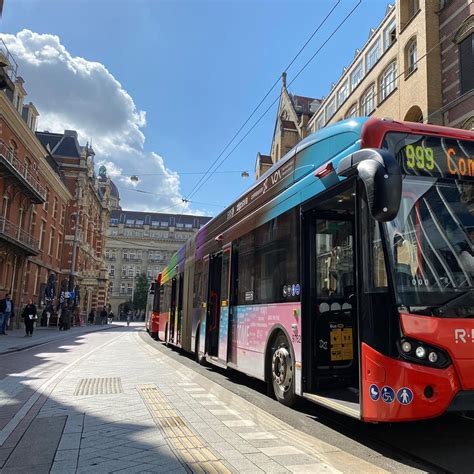 Midden In De Maatschappij