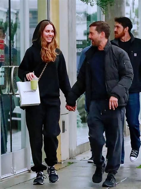 Tobey Maguires Suspected New Relationship Exposed Love That