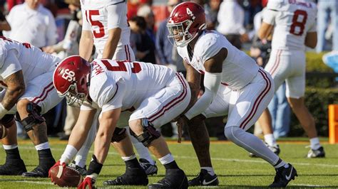 Alabama Center Seth Mclaughlin Entering Transfer Portal