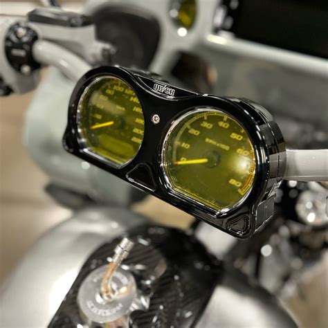 Road Glide Gauge Relocation Kit Quick Industries
