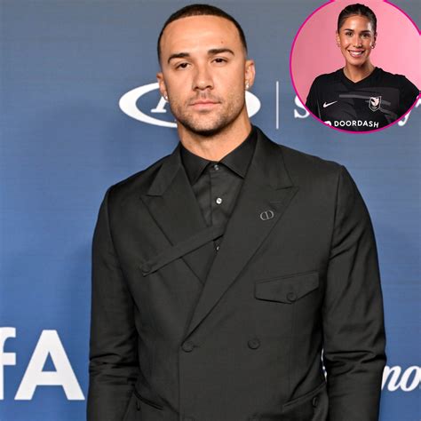 Tigers Jack Flaherty And Girlfriend Katie Johnson Get Steamy In Photo Booth Us Weekly