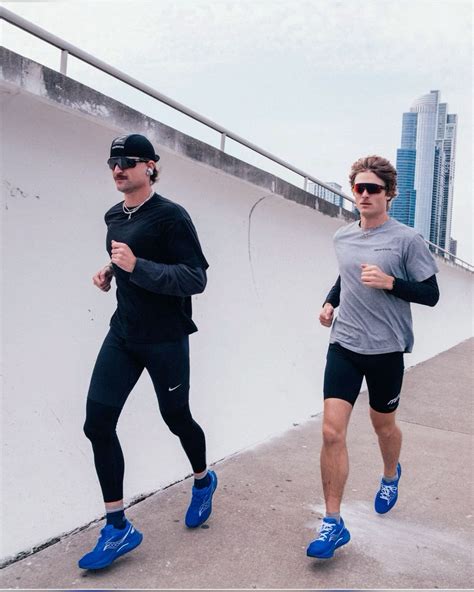 Runners Blue Running Shoes Outfit Men Spring Running Outfit Men